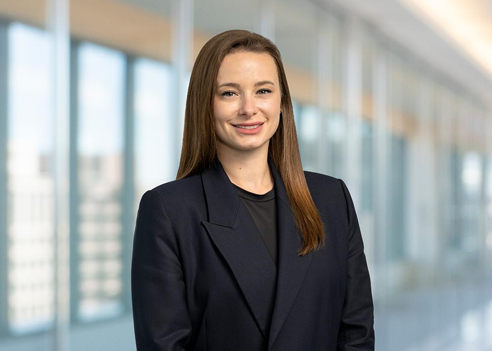 Melanie Perez | Covington & Burling LLP