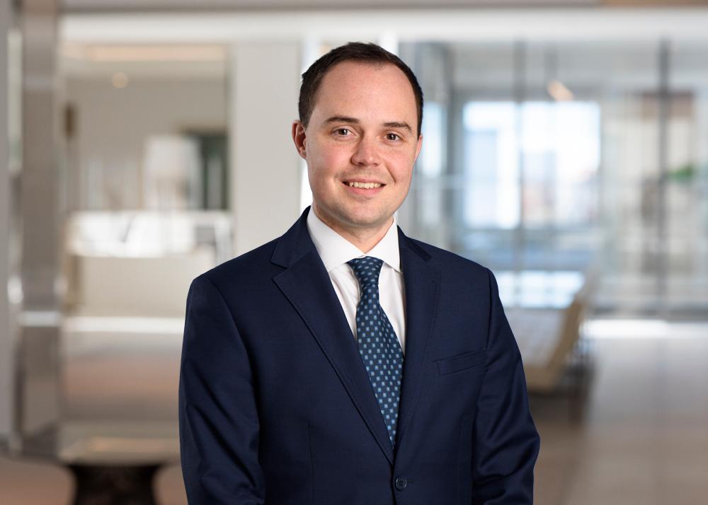 Roderick Dirkzwager | Covington & Burling LLP