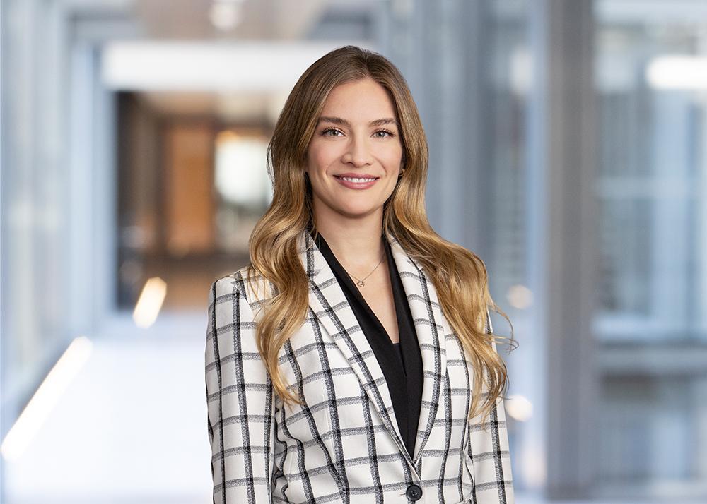 Barbara Asiain | Covington & Burling LLP